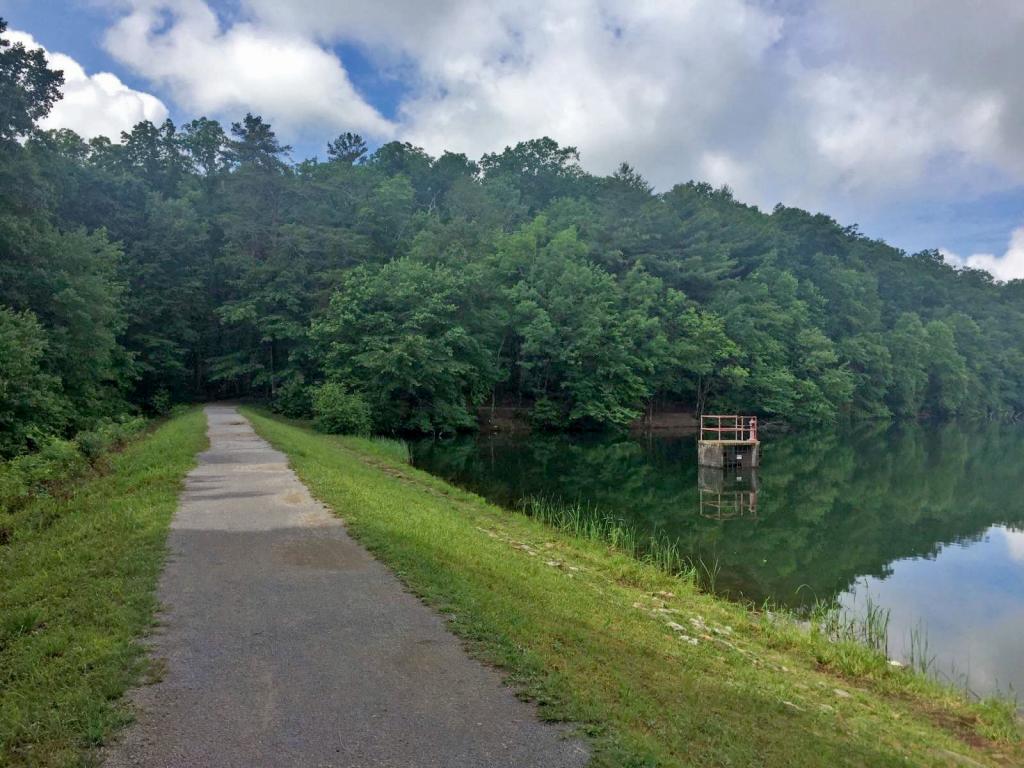 Cherokee National Forest - Chilhowee | Kids in Parks